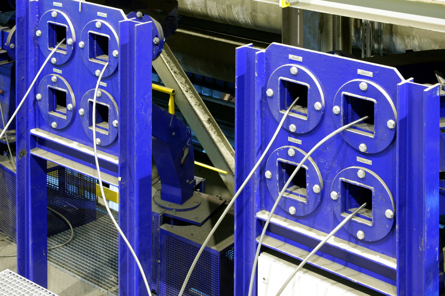 Wire feeding machine - INTECO